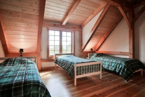 Choosing the Perfect Ceiling in Your Timber Frame Home - Timberpeg