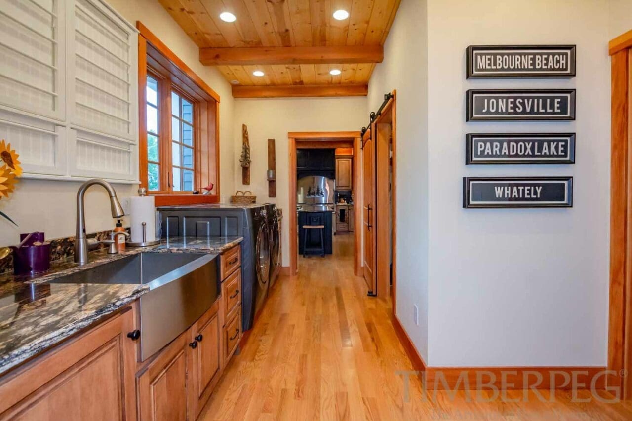 Golf Course Timber Frame Home (T01003) - Timberpeg