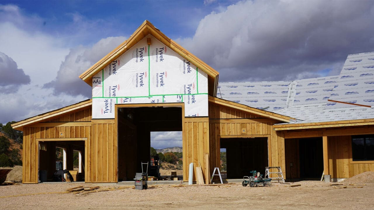 Johnson Canyon Ranch: A Sprawling, Utah Timber Frame Ranch