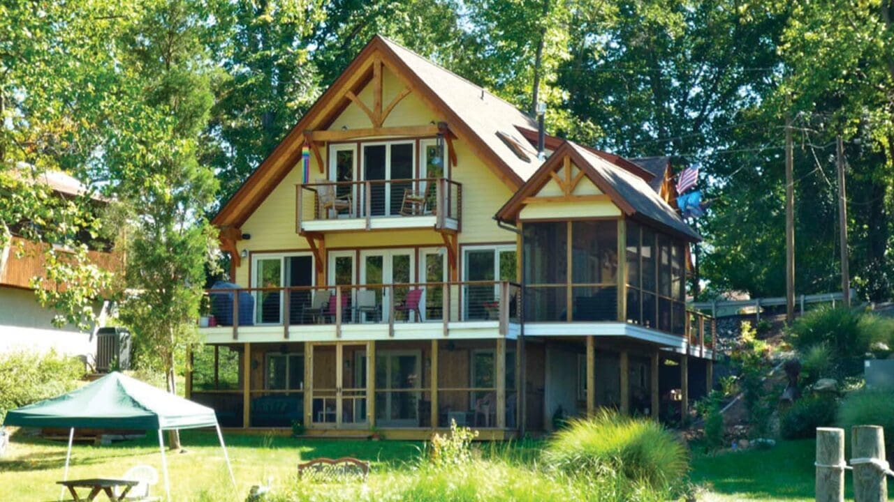 Building Green: Energy-Efficient & Sustainable Timber Frame