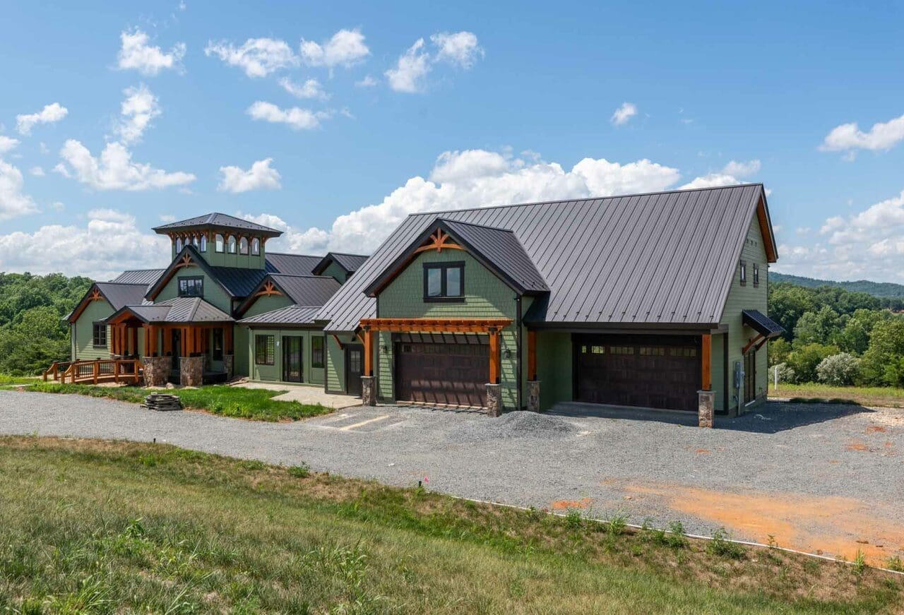 Albemarle County Retreat: A Stunning Hybrid Timber Frame Home